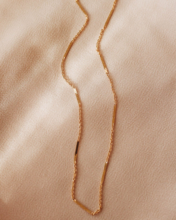 14K Gold Filled Thin Dainty Bar Chain Necklace - Priscilla Ma Inc